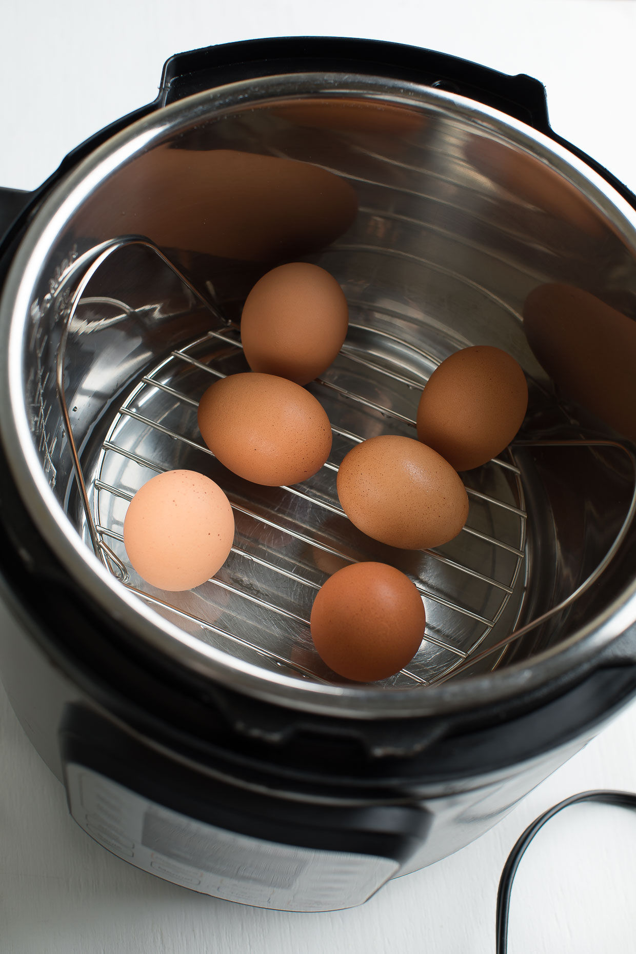 Instant Pot Deviled Eggs with 3 tasty filling options! - Peas and Crayons