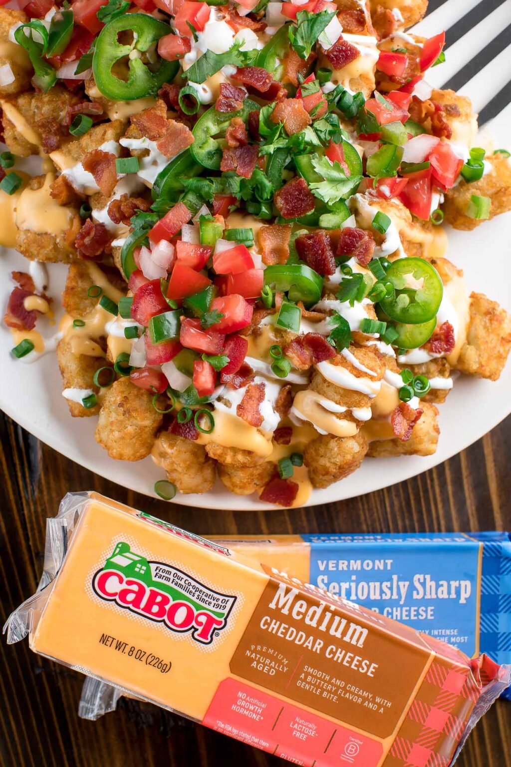 Tater Tot Nachos (Loaded Totchos) - Peas and Crayons