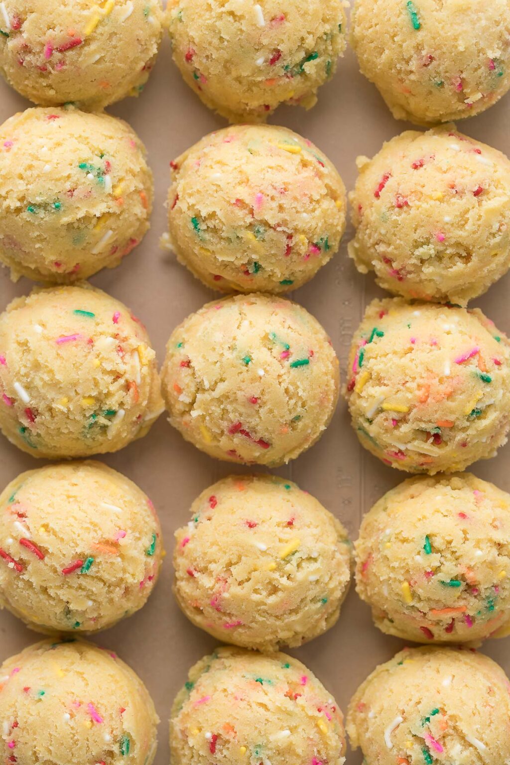Vanilla Pudding Cookies with Rainbow Sprinkles - Peas and Crayons
