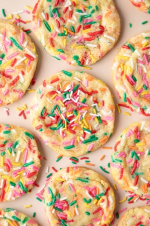 Vanilla Pudding Cookies with Rainbow Sprinkles - Peas and Crayons