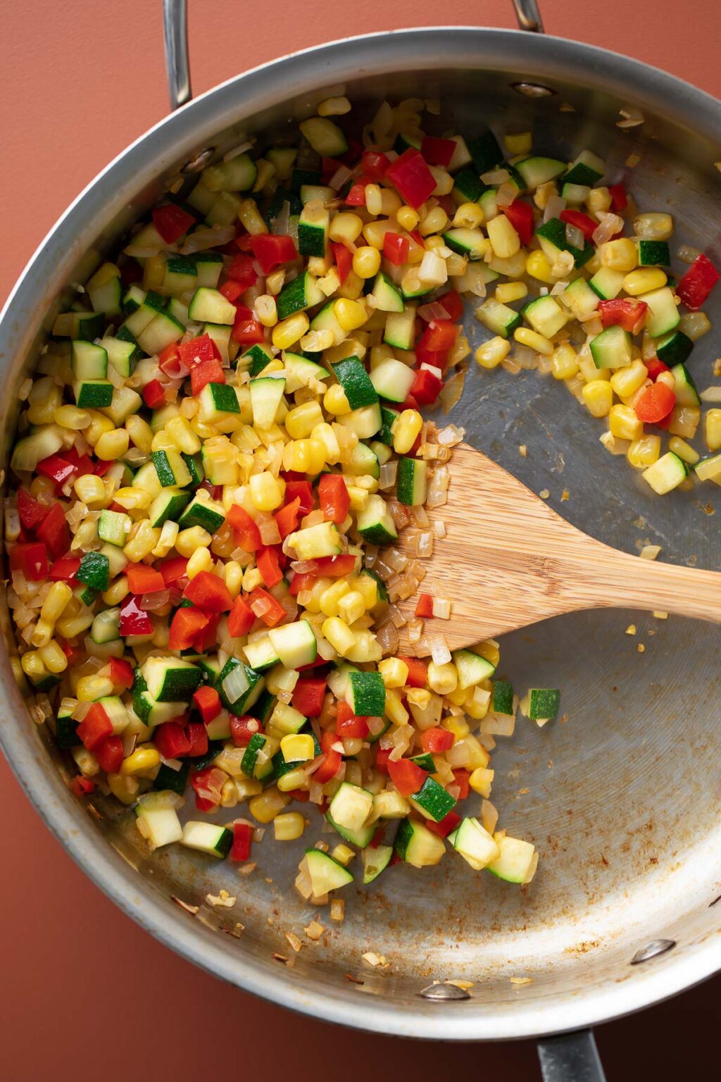 Veggie Quinoa with Zucchini and Corn - Peas and Crayons