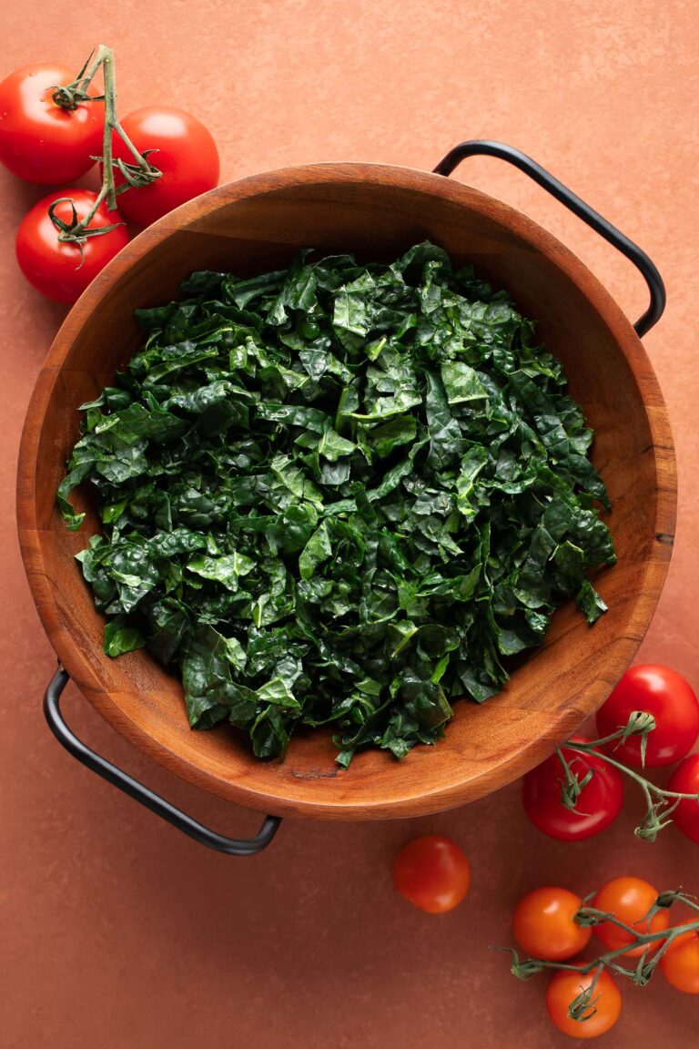 Kale Tomato Salad - Peas and Crayons
