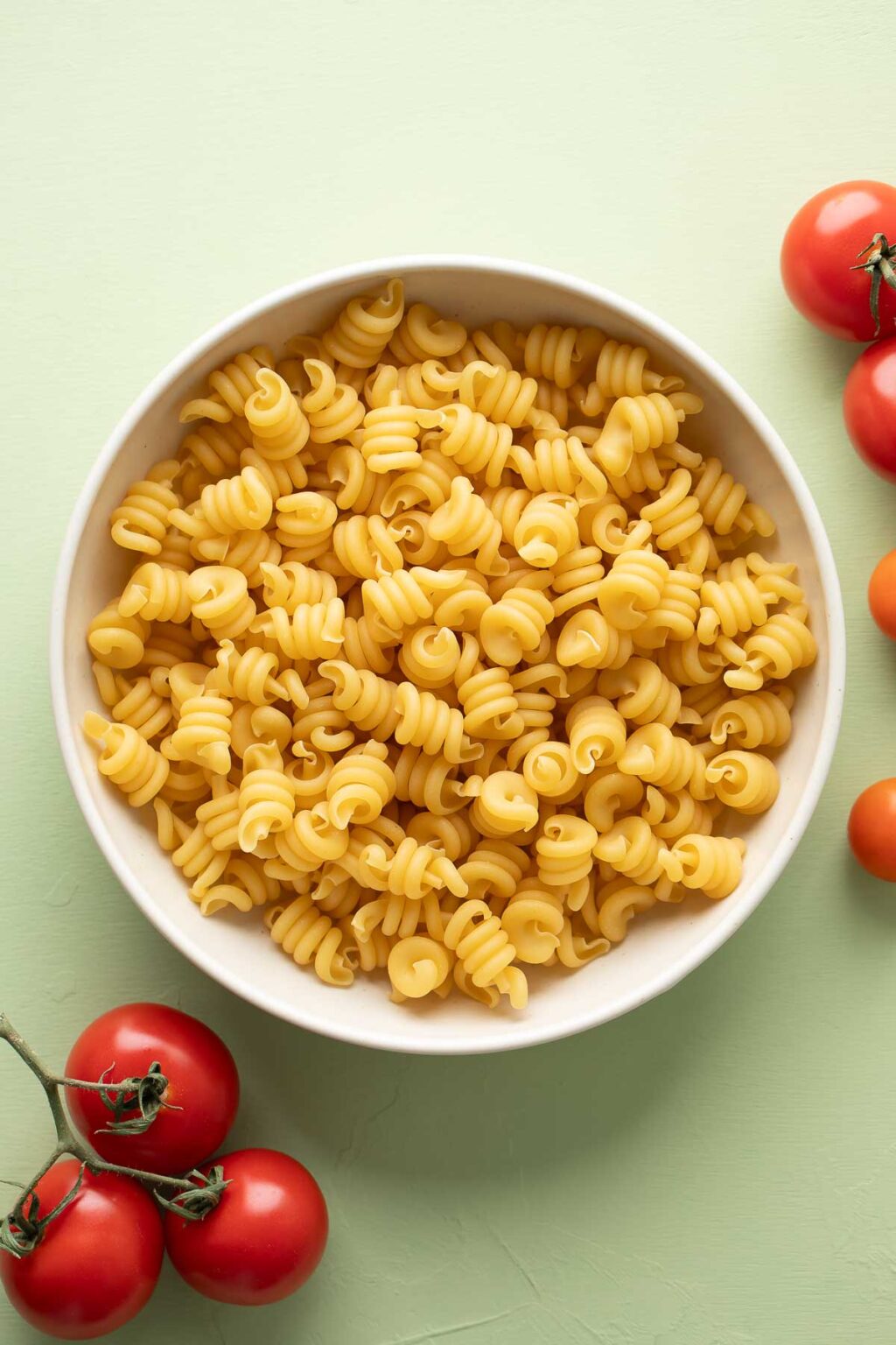 Vegan Pasta Salad - Peas and Crayons